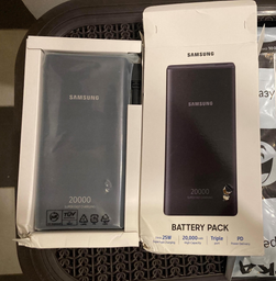 Відгуки про УМБ Samsung EB-P5300 20000 mAh 25W Black (EB-P5300XJRGRU ...
