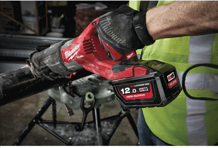 Milwaukee m18 hb12 store