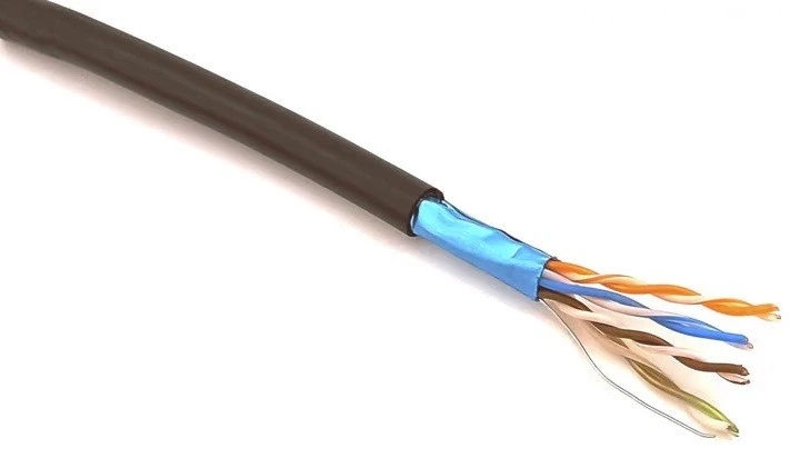 Витая пара ЗЗЦМ Category 5e F/UTP PE 4х2х24 AWG для наружной прокладки бухта 305 метров Черный ...