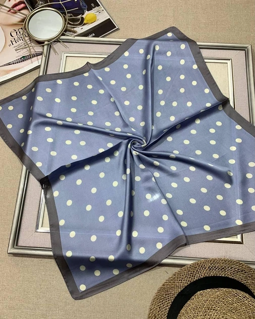 Шийна шовкова хустка в горошок 70 70 см блакитний Стильні аксесуари з доставкою Rozetka