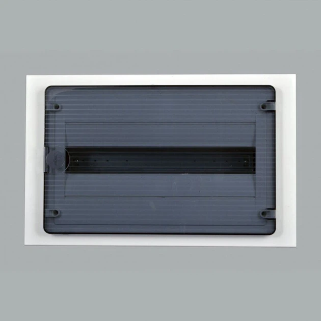 Pаспределительные щитки на 18 модуля серии Golf. Степень защиты IP 41 ...