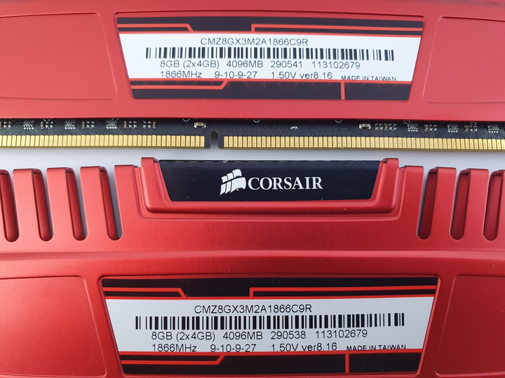 Комплект оперативной памяти Corsair Vengeance DDR3 8Gb (2x4Gb) 1866MHz ...