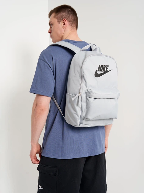 Рюкзак спортивный тканевый 19 л Nike Heritage DC4244-012 Серый ...