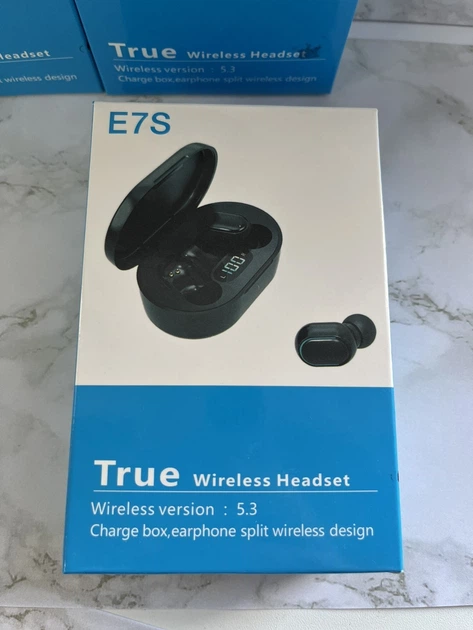 Беспроводные Bluetooth-наушники TWS-E7S с зарядной станцией 350 mAh черный купить в интернет ...