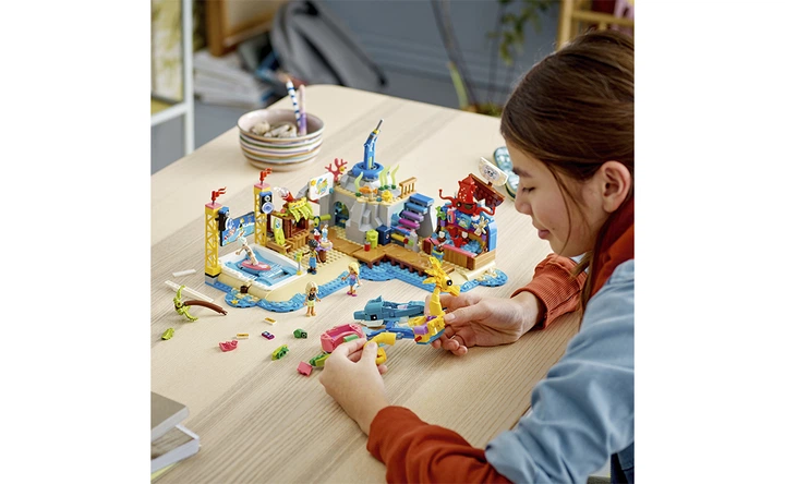 Конструктор LEGO Пляжний парк розваг 1348 деталей (41737) – фото ...