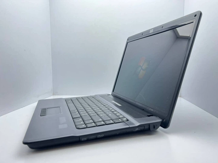 Ноутбук HP 550 / 15.4" TN / Intel Celeron 550 (1 ядро по 2GHz) / 3GB ...