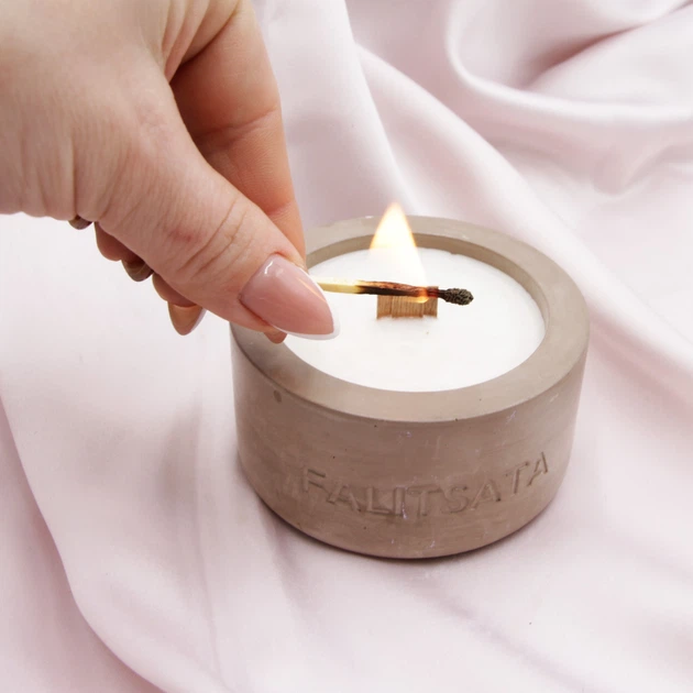 Свеча соевая Кашпо коричневое Аромасвеча Шоколад в подарок ручной работы масажная свеча для