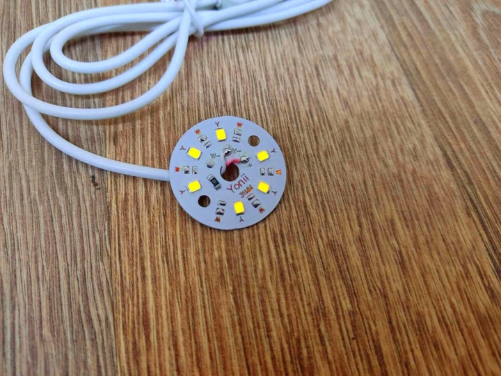 Світлодіодний світильник Yonii коло 31мм підсвічування RGB ...