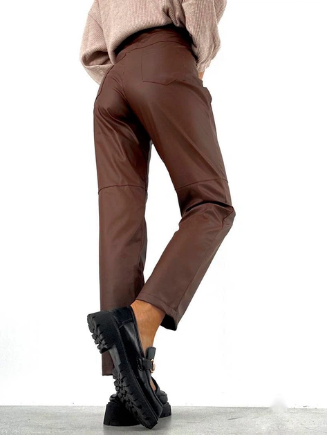 Штани зі штучної шкіри жіночі Miss Elegant 447 50 52 Коричневі 4821000146576 в інтернет