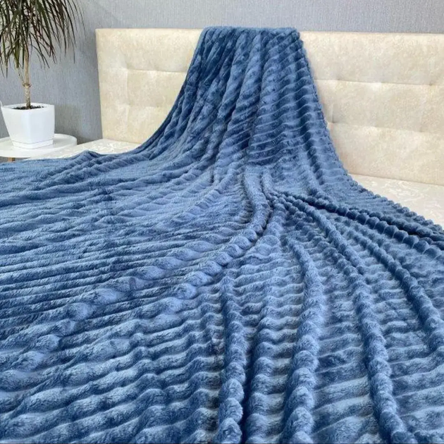 Плед шарпей для дома полоска на диван велюровый однотонный 150х200 см ...