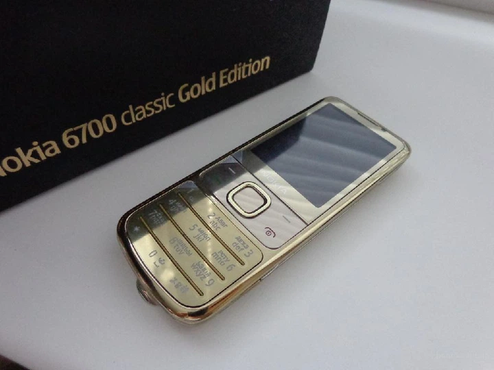 Мобільний телефон Nokia 6700 Gold 2.2" 960 мА·год 5мп бізнес-телефон ...