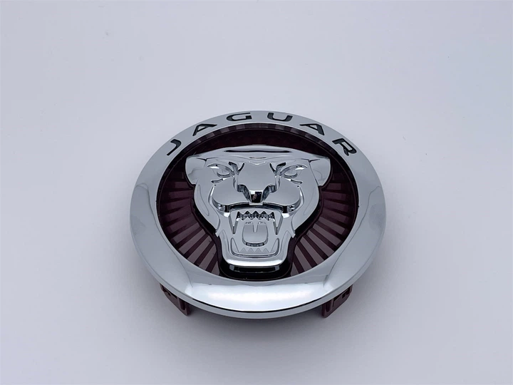 Емблема шильдик логотип радіаторної решітки JAGUAR E-PACE, XF XF-S, XF ...