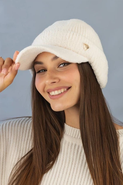 Теплая кепка с ушками Бекки BRAXTON 5507 шампань 56-58р от продавца ...