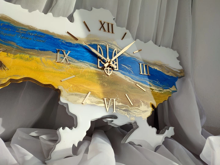 Настінний годинник Україна Прапор України 40Х25 см купить онлайн на Rozetka