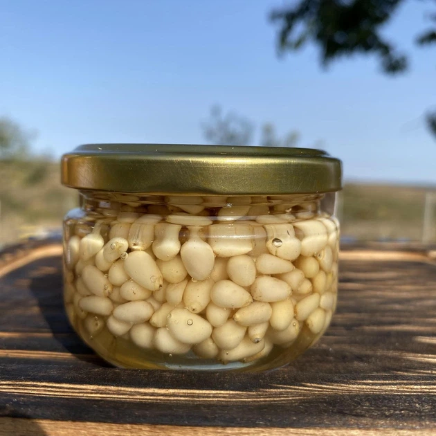 Кедровые орехи в меду акации 0 1 л 140 грамм Rozetka Купить Кедровые орехи в меду акации 0