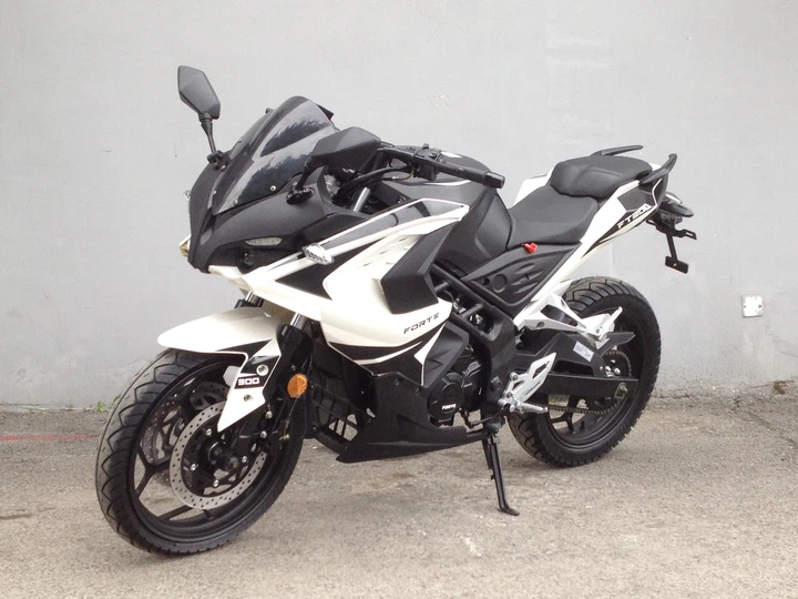 Мотоцикл Forte FT300-R1 чорний – фото, відгуки, характеристики в ...