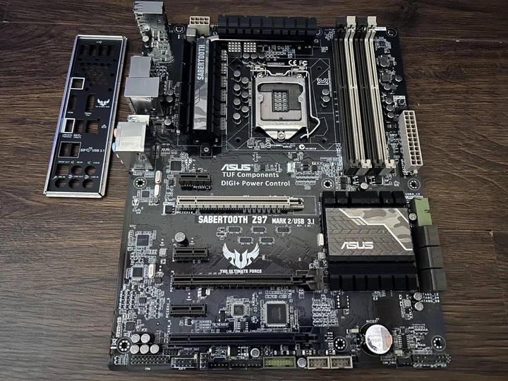 Материнська плата Asus Z97 Mark2 (Socket 1150, Intel Z97) Б/В – фото ...