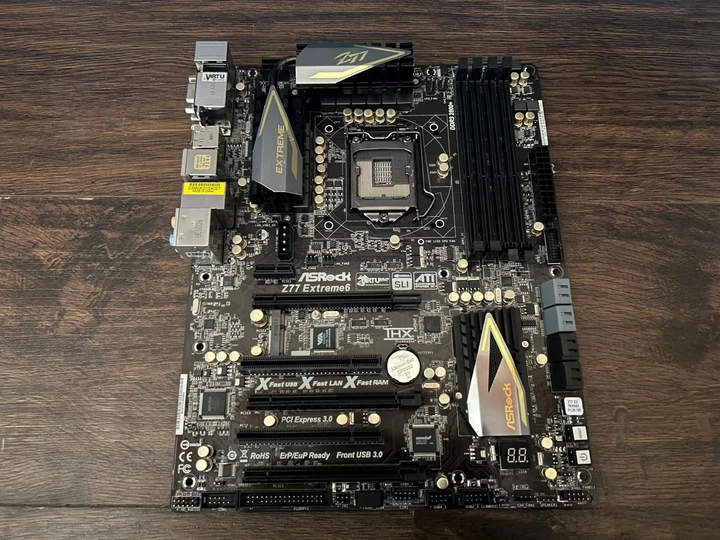 Материнская плата ASRock Z77 Extreme6 (Socket 1155, Intel Z77) Б/У ...