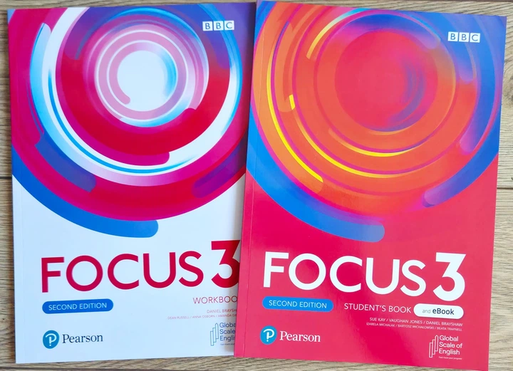 Книга Комплект (підручник + зошит) з англійської мови для старших класів Focus 3 (Second Edition ...