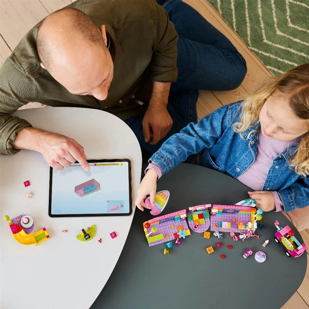 Набір конструкторів LEGO Санчата Санти 343 деталі + Gabby's Dollhouse ...