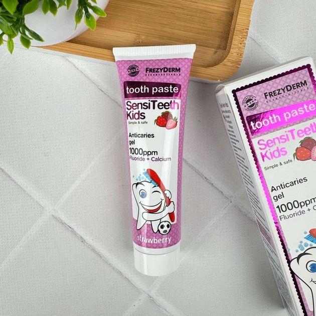 Зубная паста FrezyDerm с ксилитом и кальцием (от 6 лет) SENSITEETH KIDS ...