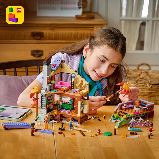 Конструктор LEGO Friends Затишний лісовий будиночок для осіннього ...