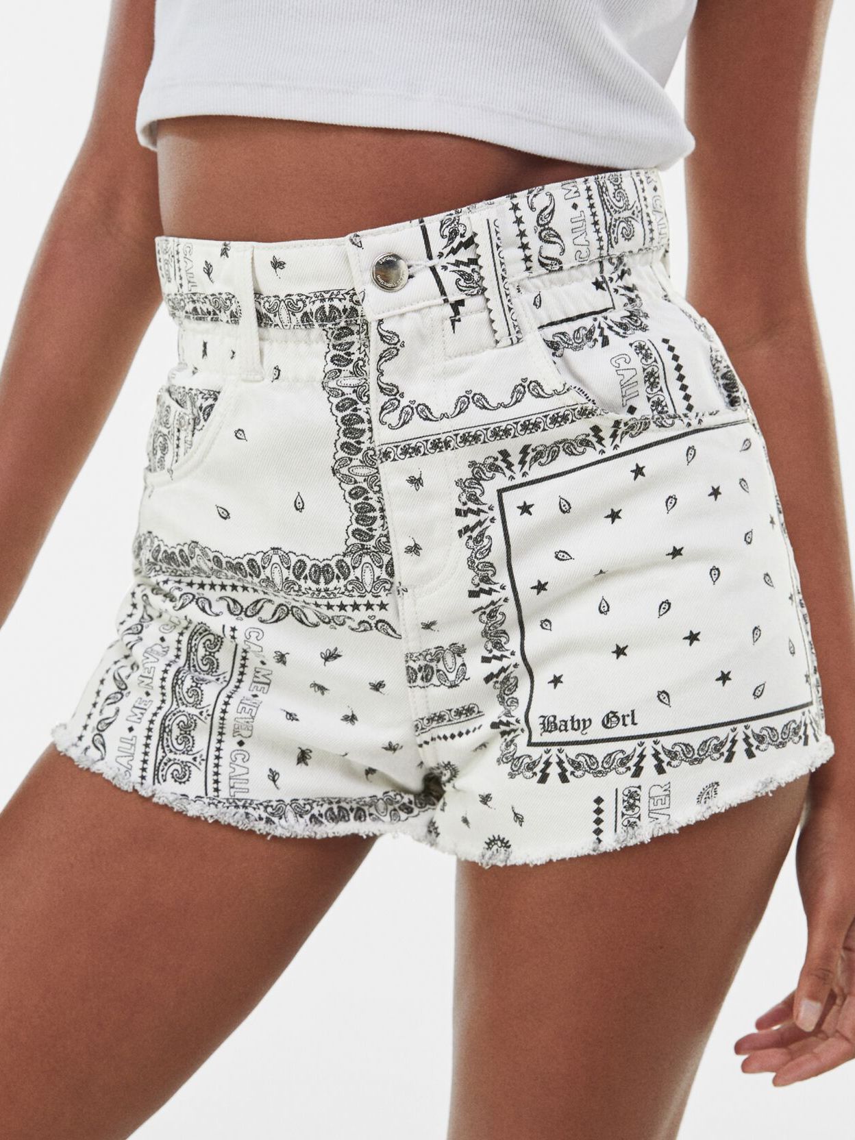 Шорты джинсовые Bershka 2678/666/712 32 Белые (SZ02678666712322 ...