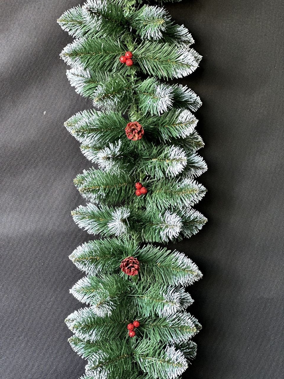 Гирлянда хвойная Кармен с красными шишками и жемчугом 2 80 м фото отзывы характеристики в