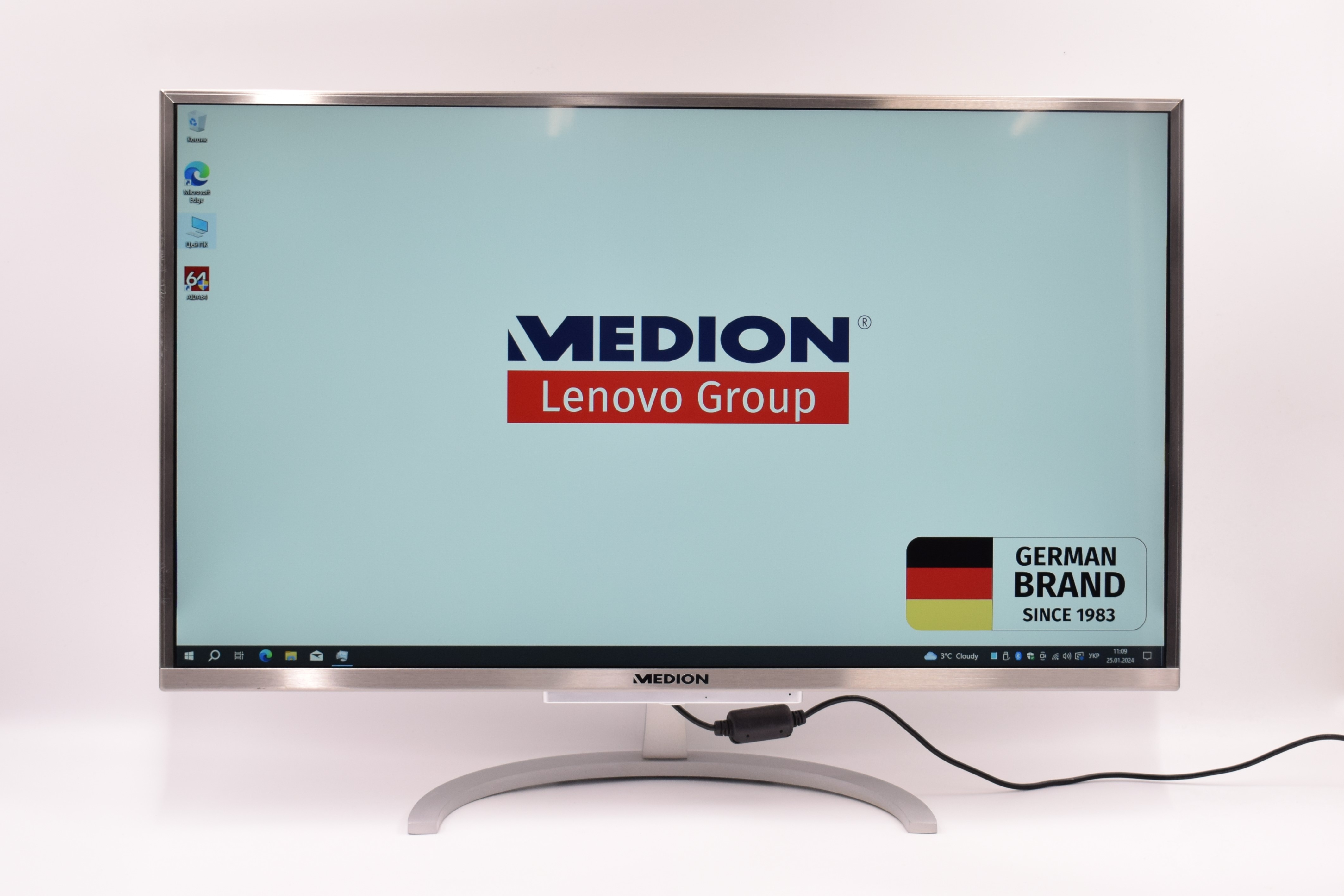 Моноблок 23,8" Medion Akoya E23401 Intel Core i5-8250U RAM 8 ГБ SSD 1 ...